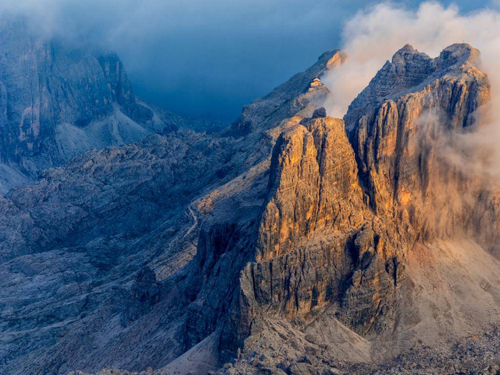 Monte Lagazuoi nel cuore delle Dolomiti Patrimonio Unesco